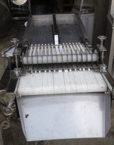 Dry Fruits Cutting Machine – S&T Engineering